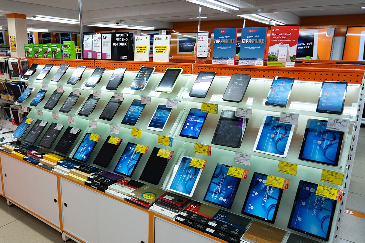 ICT Business | Tablet Shipments Hit Their Lowest Level Since 2011 in 2023